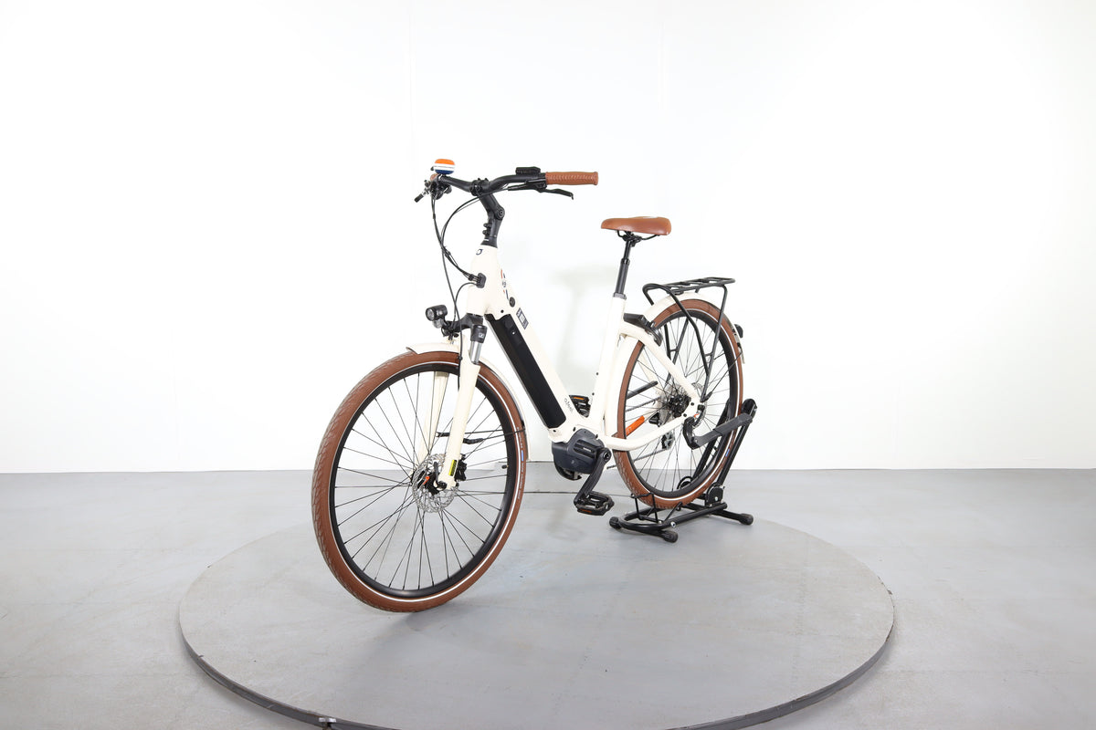O2feel iSwan Edition Roland Garros E-bike refurbished | Upway