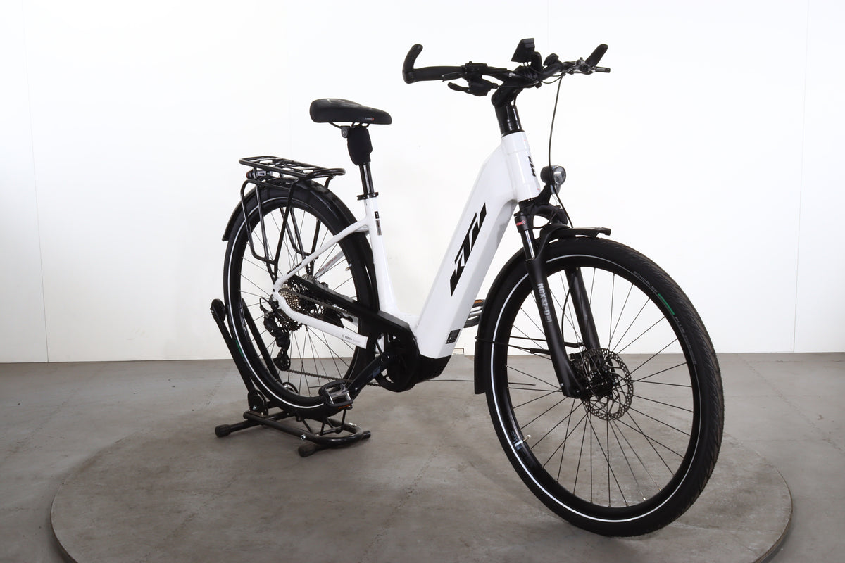 KTM Cento 10 Plus E-bike refurbished | Upway